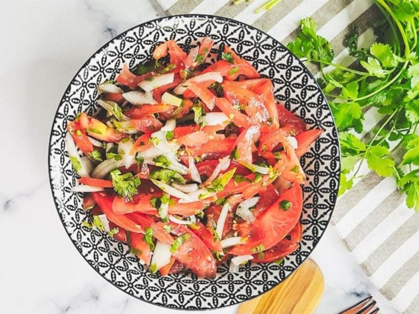 Kachumbari (East African Salad) - We Eat At Last